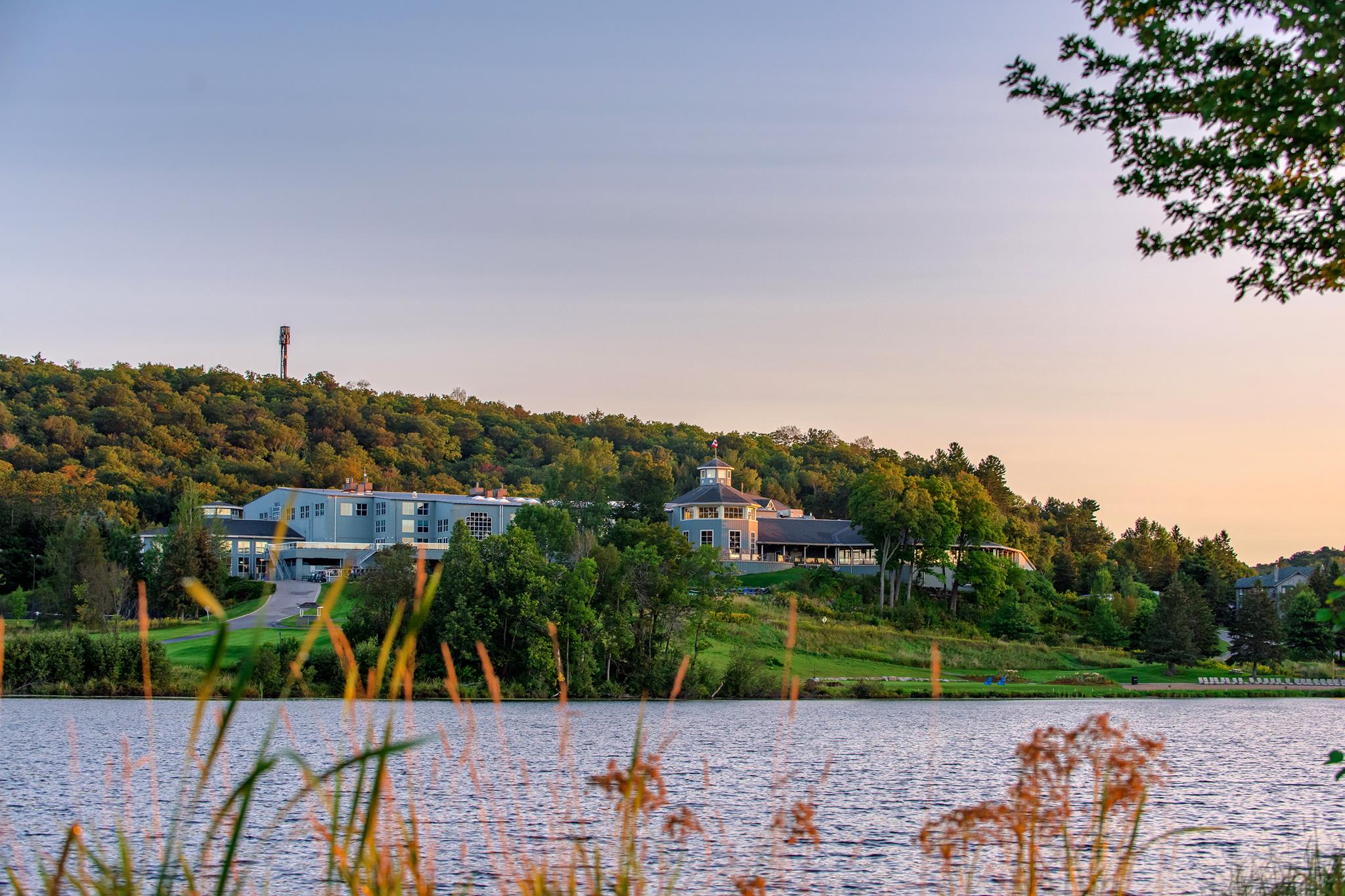 Deerhurst Resort in Huntsville | Deerhurst Hotel